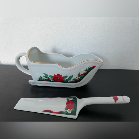 Tienshan | Dining | Vintage Set Large Christmas Deck The Halls ...
